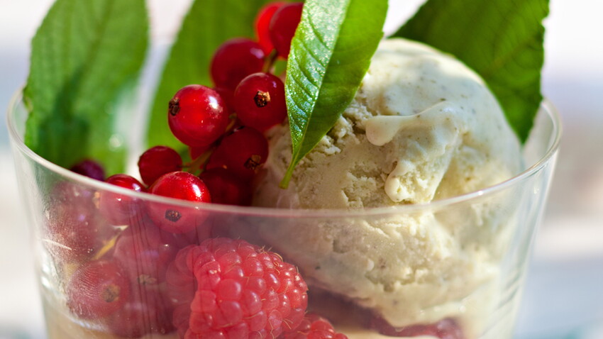 Glace à la verveine aux fruits rouges facile et rapide : découvrez les ...