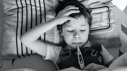 La scarlatine chez l'enfant : symptômes, traitement, contagion : Femme ...