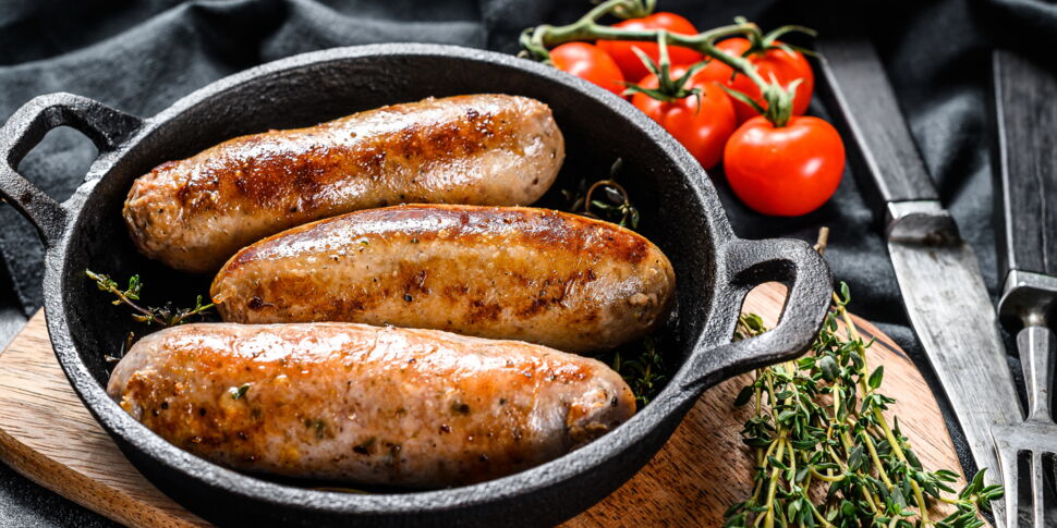 Saucisses au four facile et rapide : découvrez les recettes de cuisine ...