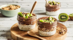 Verrines healthy au kiwi et son granola au chocolat facile et rapide ...