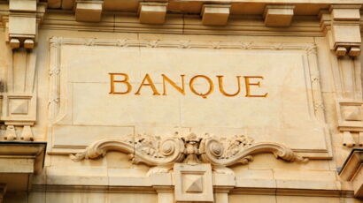 Décès d’un proche : quelles démarches effectuer auprès de la banque ...