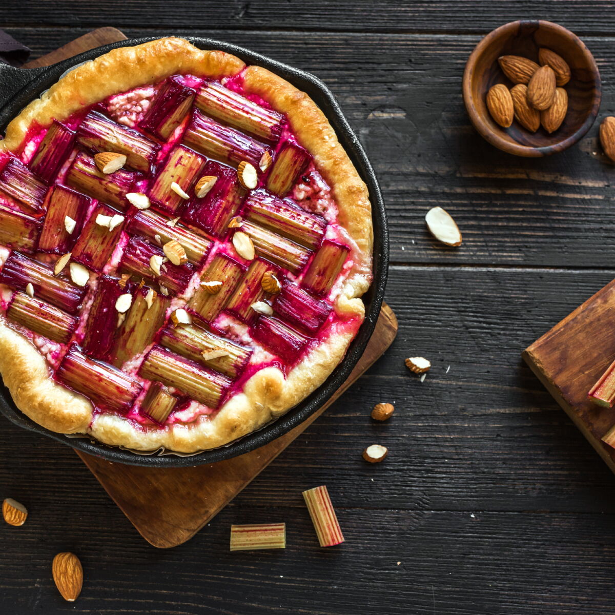 Recette De Laurent Mariotte Tarte A La Rhubarbe La Recette Surprenante