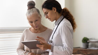 Hypovolémie : causes, symptômes, diagnostic, traitement : Femme ...