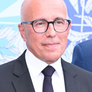 “Honte à vous” : Sandrine Rousseau interrompt Eric Ciotti pendant une ...