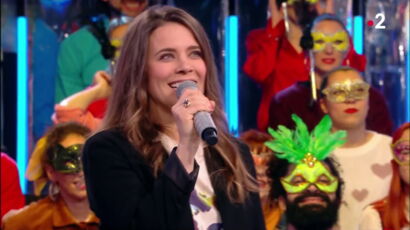 "Je ne sais pas apprendre les paroles" : Nelly, la nouvelle maestro de "N’oubliez pas les ...