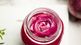 Pickles de poivrons facile : découvrez les recettes de cuisine de Femme ...