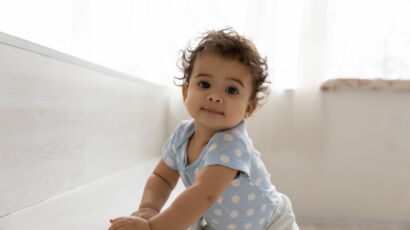 Bébé a 6 mois : comprendre son développement étape par étape : Femme ...