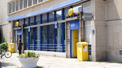 Comment faire une procuration pour La Poste ? : Femme Actuelle Le MAG