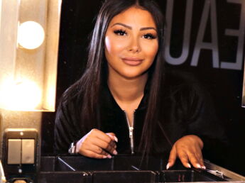 Actualités Maeva Ghennam : Femme Actuelle Le MAG