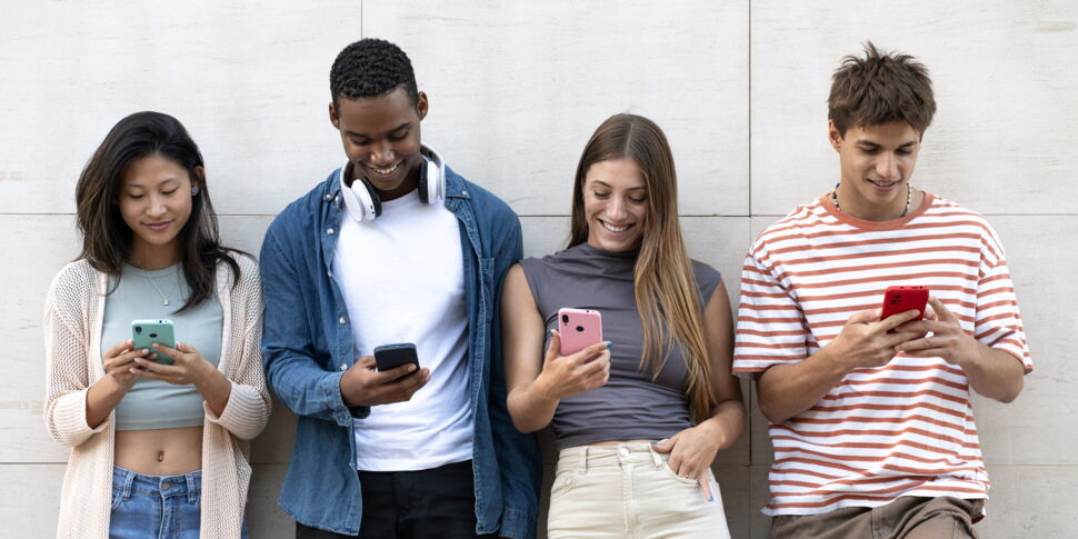 Qui sont les adolescents de la génération Alpha ? L’éclairage d’un ...