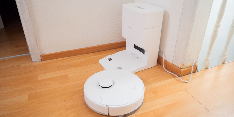 On a testé le Dreame D10 Plus Gen 2 : un robot qui aspire bien, mais ...
