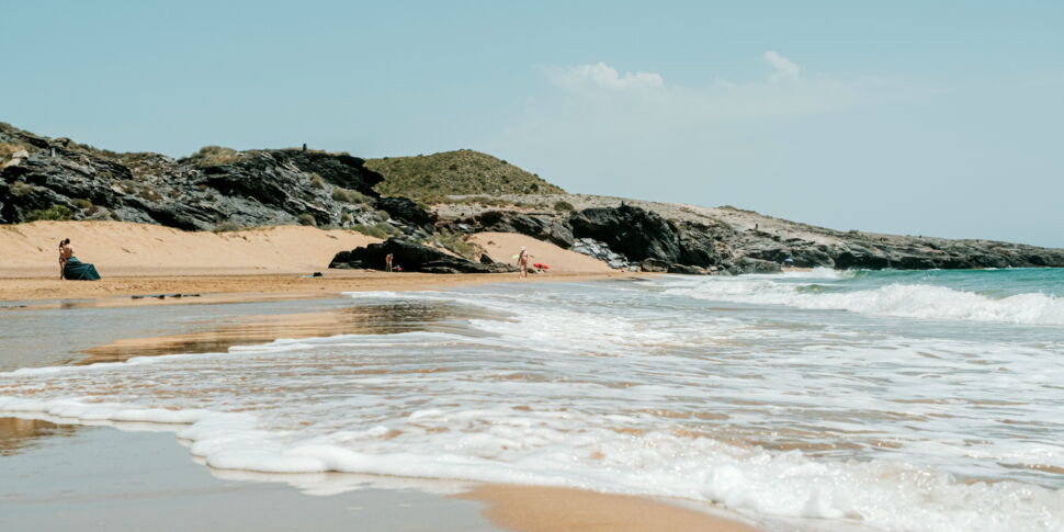 Espagne : les 14 plus belles plages paradisiaques de la côte ...