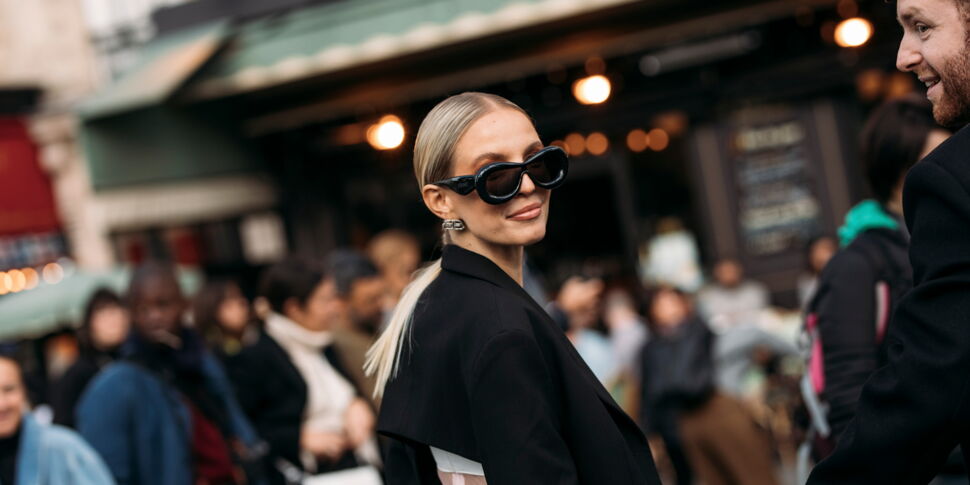 7 coiffures tendance et rapides à réaliser pour dégager le visage ...