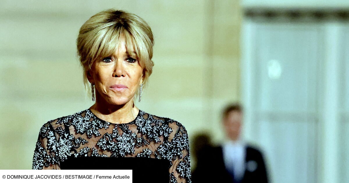 Ultra chic dans une robe longue semi-transparente à strass, Brigitte ...