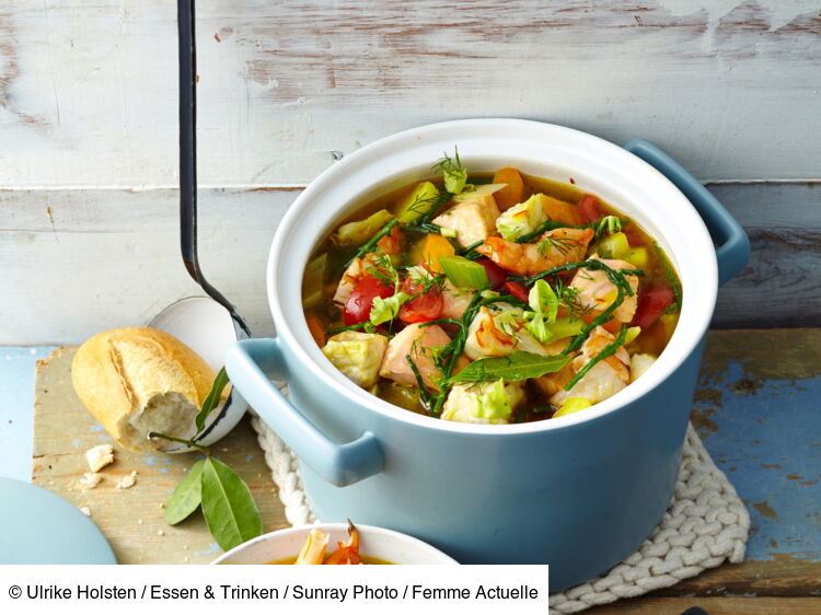 Pot-au-feu de poissons et crevettes au safran facile : découvrez les ...