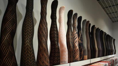 Dans quel sens enfiler une paire de collants ? Voici les points à ...