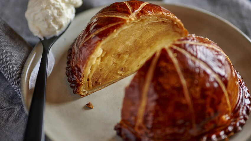 La recette du pithiviers de pommes, caramel au cidre et cannelle ...