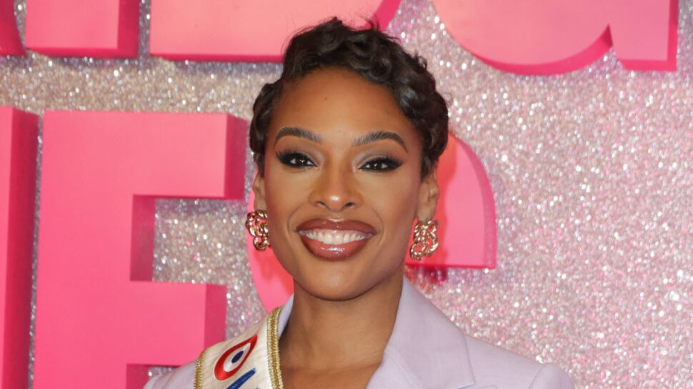 Ce produit qui ne quitte jamais la trousse de Miss France : Angélique ...