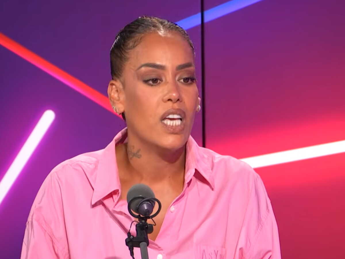 "C'était symbolique pour moi" : Amel Bent confie avec