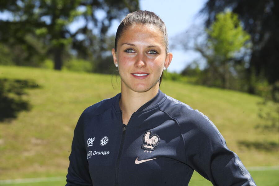 Photos - Portraits des 23 joueuses de l'équipe de France féminine de ...