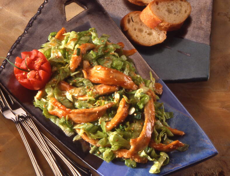 Nos super recettes de salades avec du poulet - Femme Actuelle