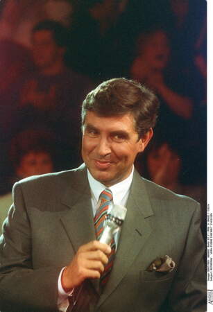 Jean-Pierre Foucault : son évolution physique en images - Femme Actuelle