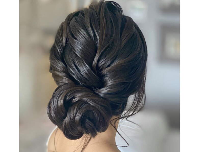 20 idées de "sleek bun", le chignon bas tendance du moment - Femme Actuelle