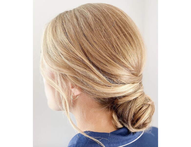 20 idées de "sleek bun", le chignon bas tendance du moment - Femme Actuelle