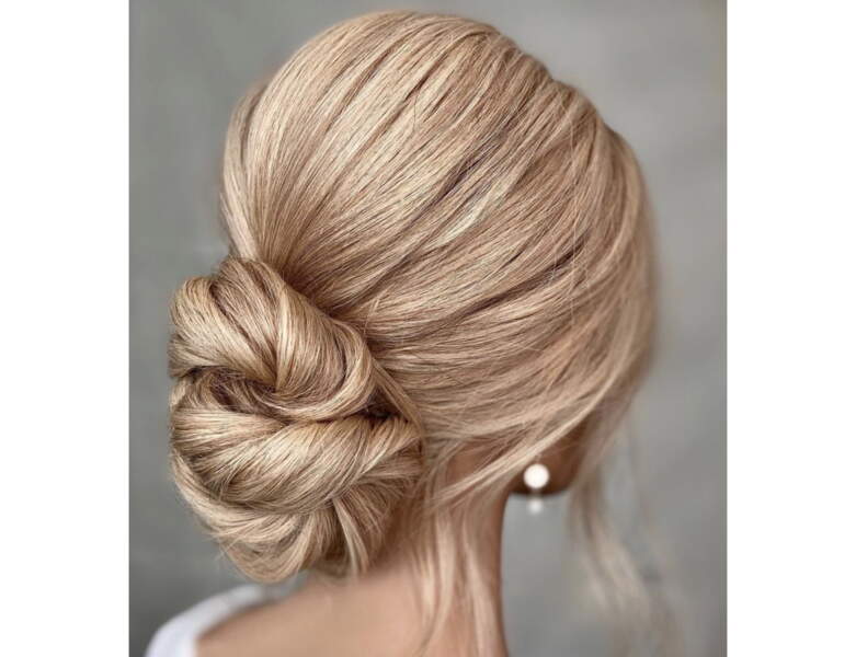 20 idées de "sleek bun", le chignon bas tendance du moment - Femme Actuelle