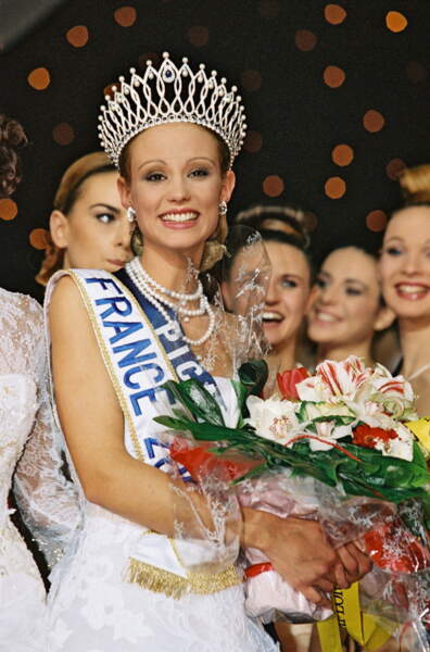 Élodie Gossuin : retour en 40 images sur son année de Miss France 2001 ...