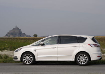Gros SUV, monospace de luxe : Ford soigne les familles : Femme Actuelle ...