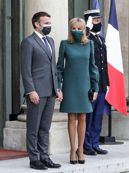 Brigitte Macron sublime et stylée dans une robe follement tendance (on ...