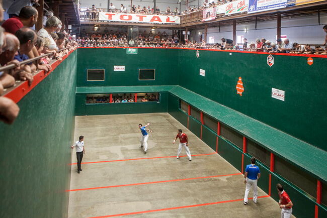 Tout savoir sur la pelote basque : Femme Actuelle Le MAG