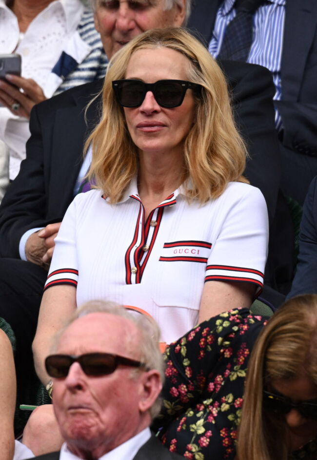 Julia Roberts dit aurevoir au roux et change radicalement de couleur de ...