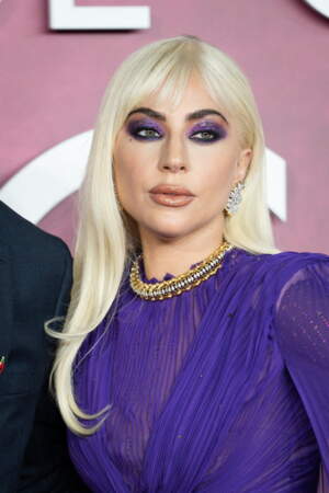 15 inspirations pour adopter la frange fine - Femme Actuelle