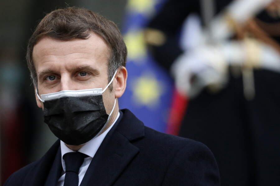 Emmanuel Macron : son évolution physique en images - Femme Actuelle