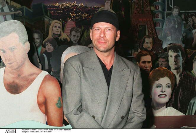 Bruce Willis : son évolution physique en 50 images (PHOTOS) - Femme ...