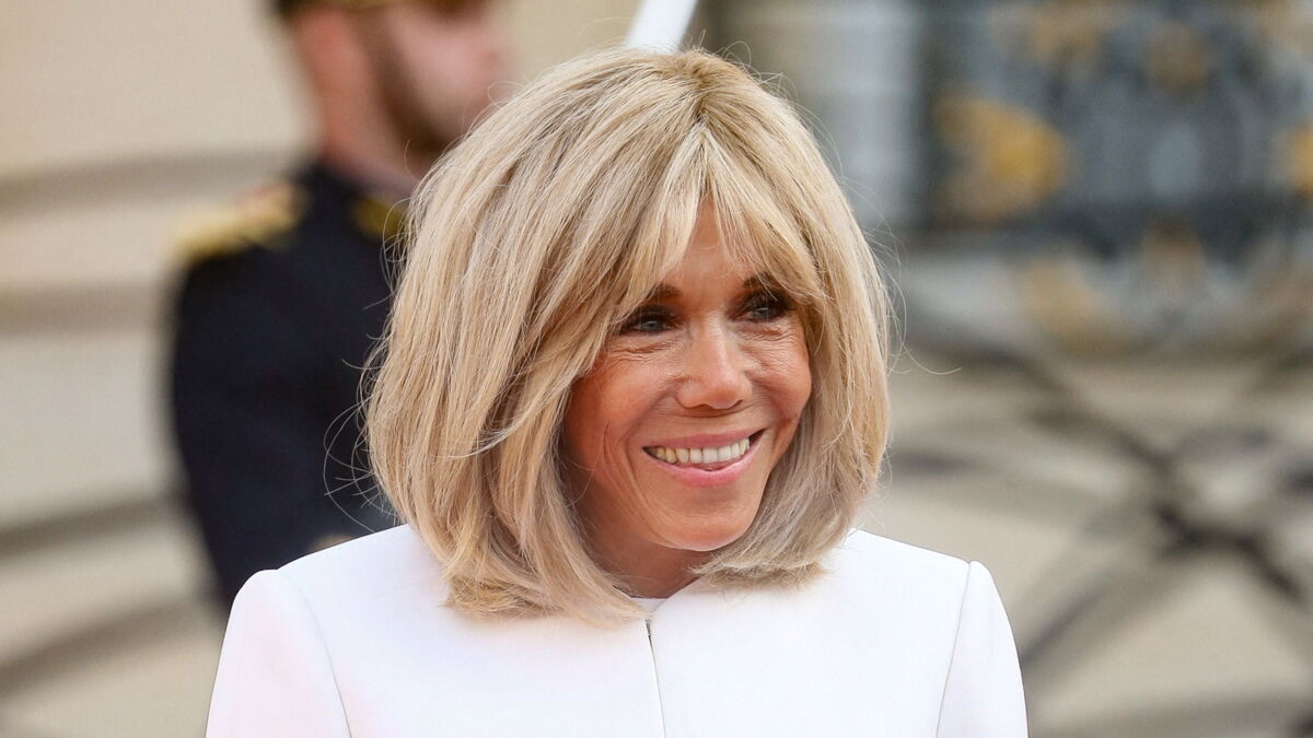 Brigitte Macron : découvrez son évolution physique - Femme Actuelle